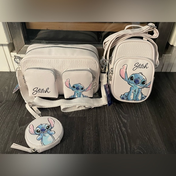 Disney | Bags | Nwt Lilo And Stitch Crossbody Bag And Stitch Phone ...